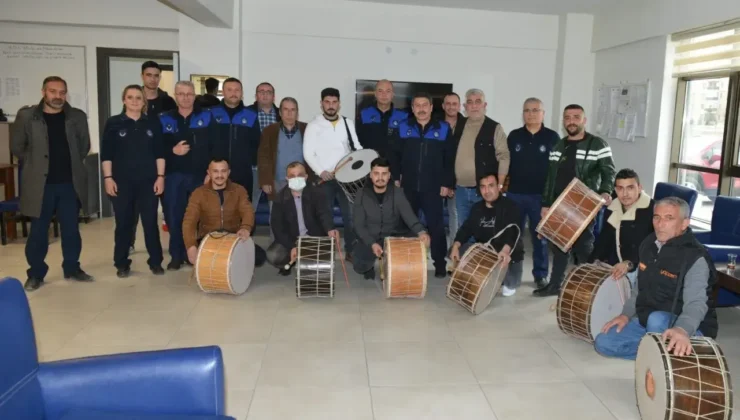Isparta’da Davulcular Seçildi, Maniler Hazır: Ramazan Geleneği Devam ...